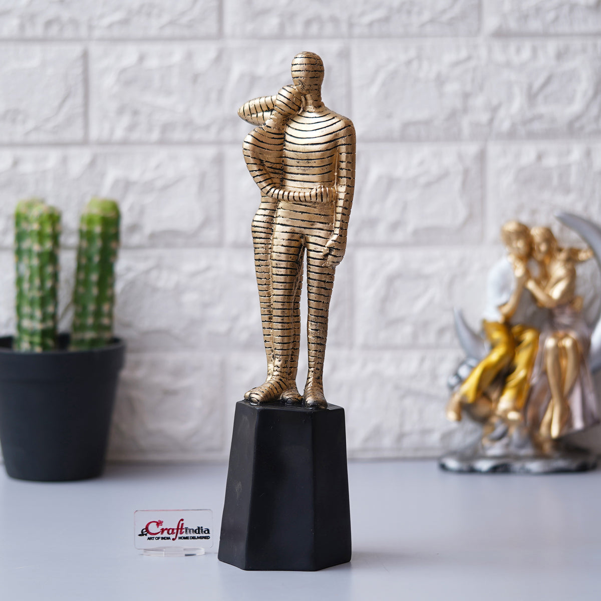 Golden Hugging Beloved Couple Statue Human Figurines Decorative Showpi ...