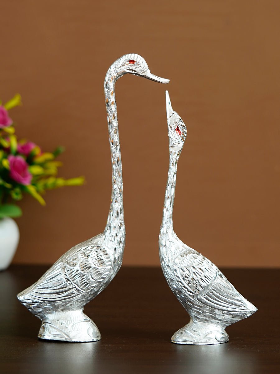 10.5 Inch Silver Kissing Swan Couple Handcrafted Decorative Figurine ...