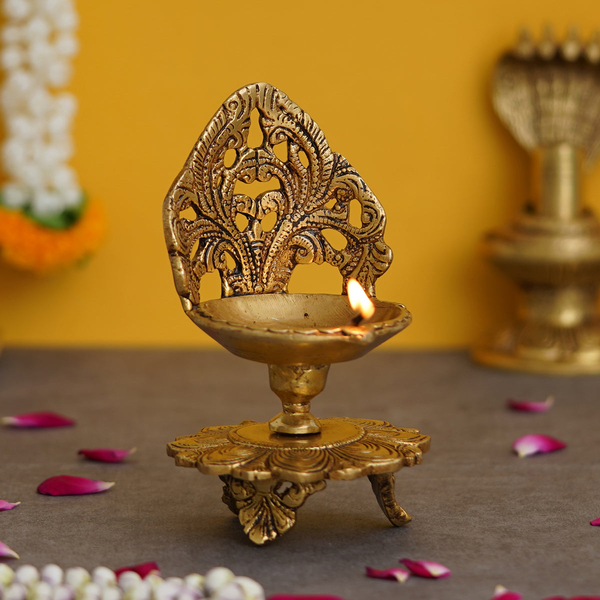 Golden Decorative Handcrafted Brass Diya Stand – eCraftIndia